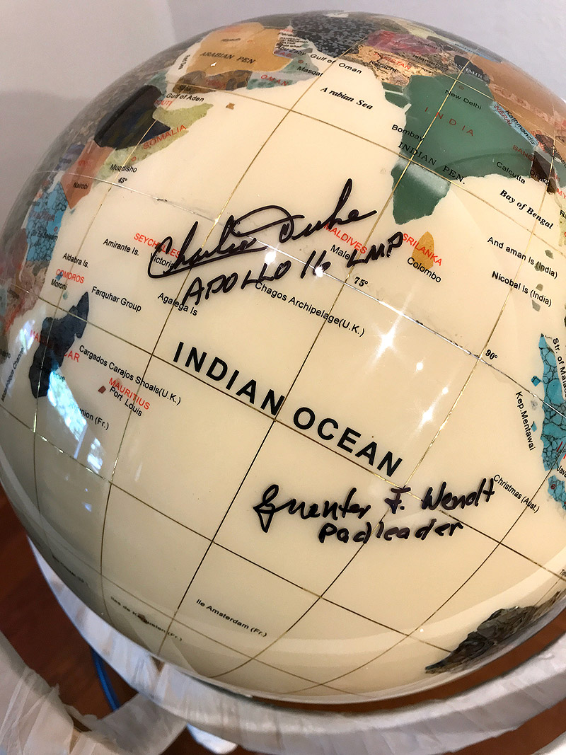 Apollo Multisigned Globe